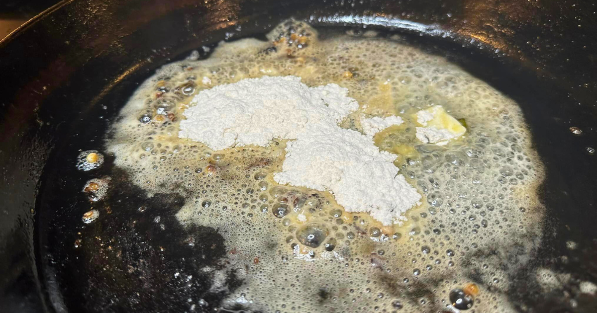 How to make a Louisiana Cajun Gumbo Recipe with a dark roux - Jessie's