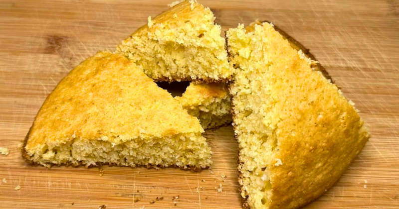 Better than Cracker Barrel Cornbread Recipe - Jessie's