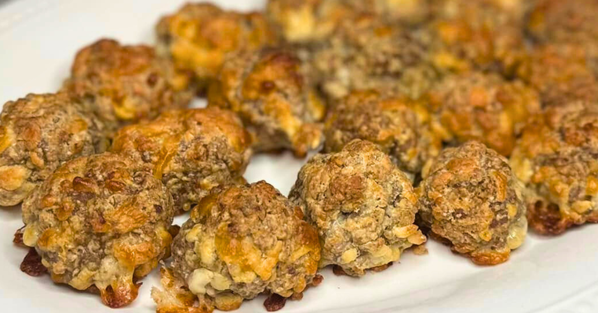 Easy Jimmy Dean Sausage Balls with Pepper Jack Cheese - Jessie's